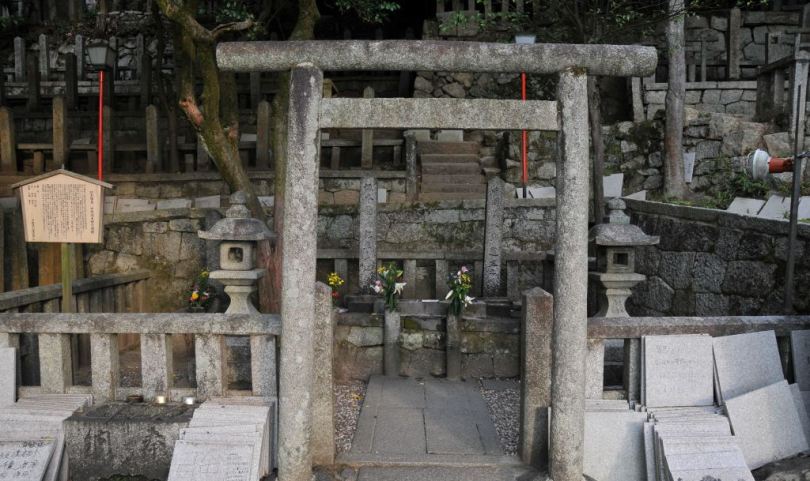 Reigando Cave and the life of Miyamoto Musashi – Let's Dive into ...